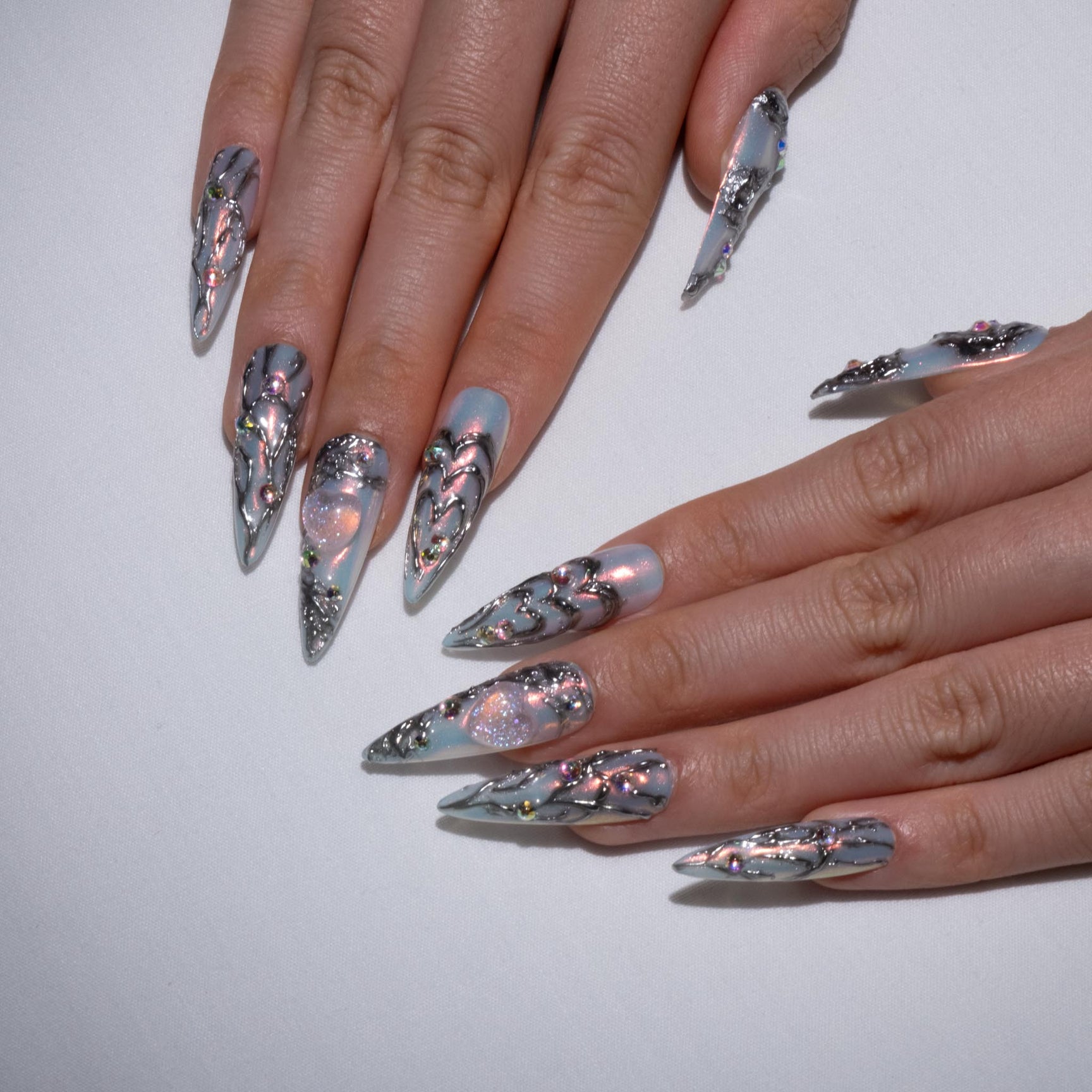 YEAR 3000 – NAILCISSIST