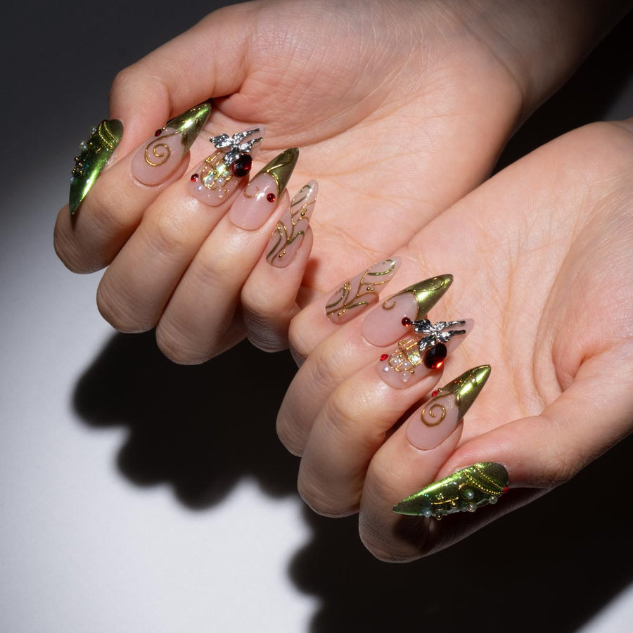 ELF & COBBLER – NAILCISSIST